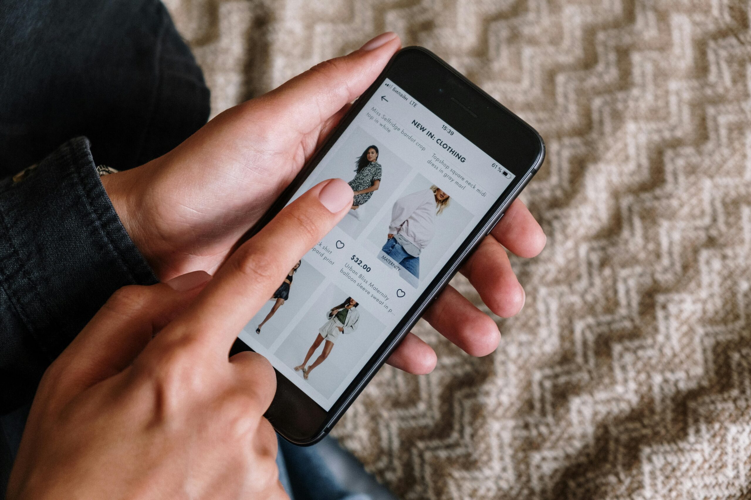 How AI Agents Helped Drive 14.2 Billion Dollars in Holiday Spending - Piere